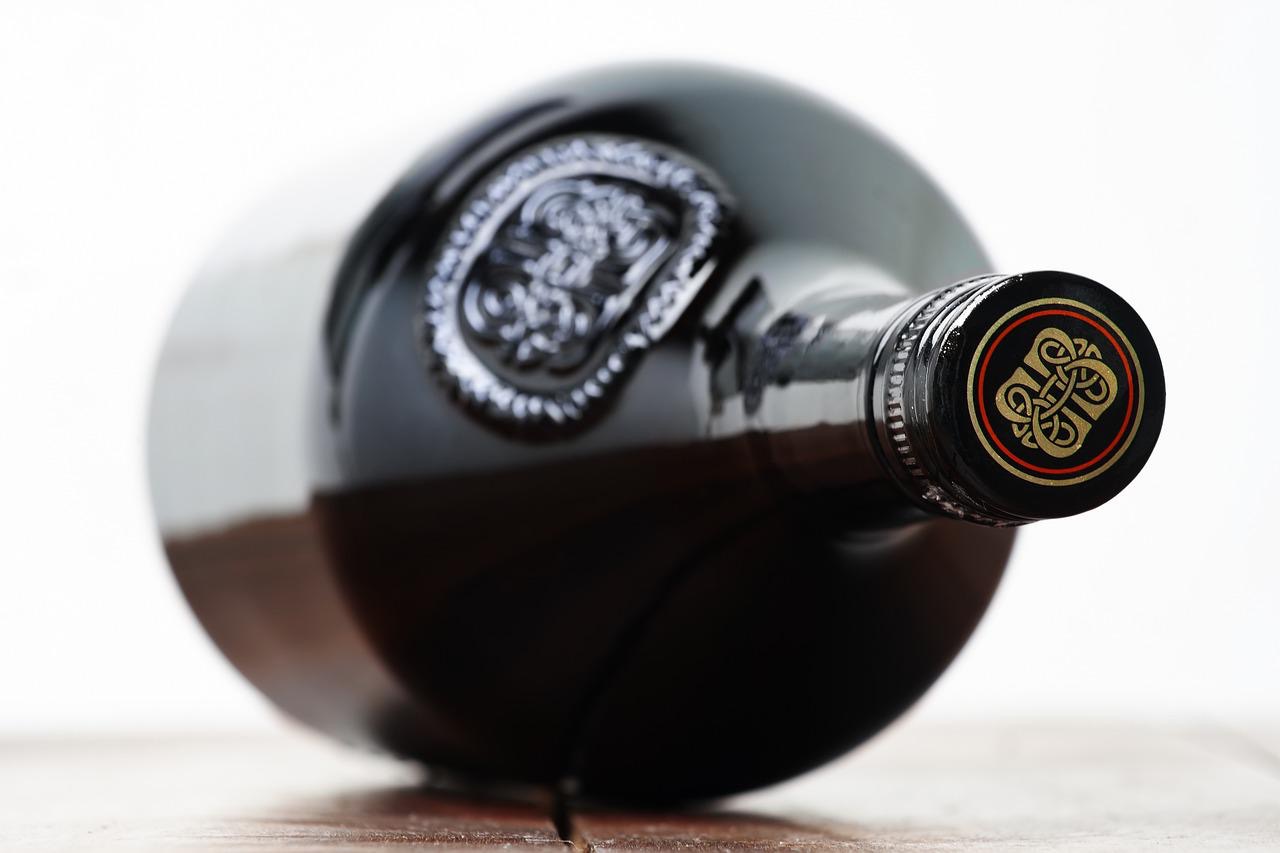 Guide du vin casher et conseils d’achat